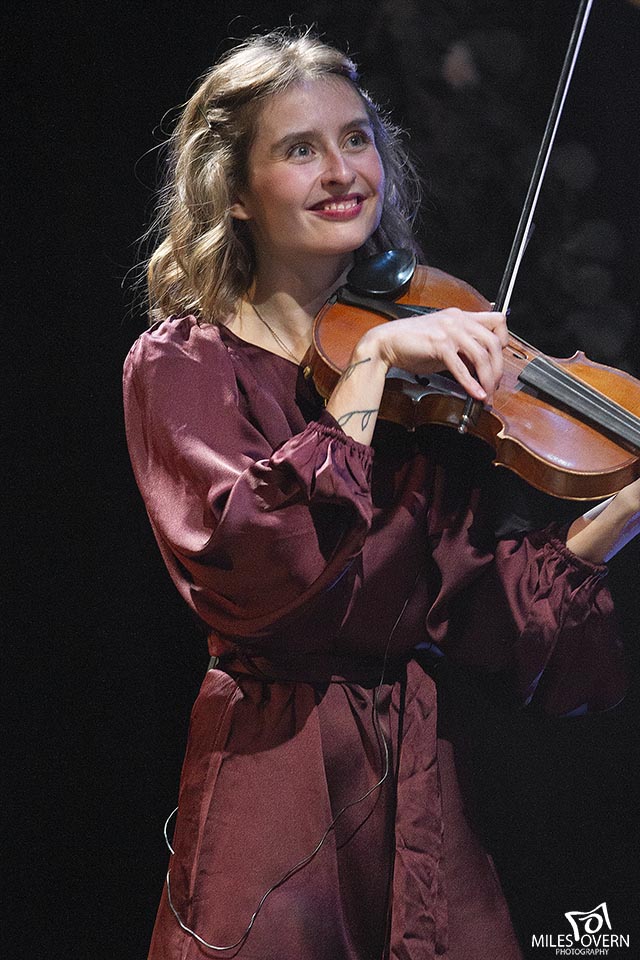 Review of Under The Rocks in Kelowna | eiKelowna.com